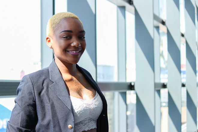 Street Style - 渋谷 - Shenae Johnsonさん - 2015年10月16日撮影 - FASHIONSNAP