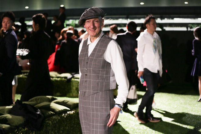 Street Style - 銀座 - Stephen Jonesさん - 2017年04月21日撮影 - FASHIONSNAP