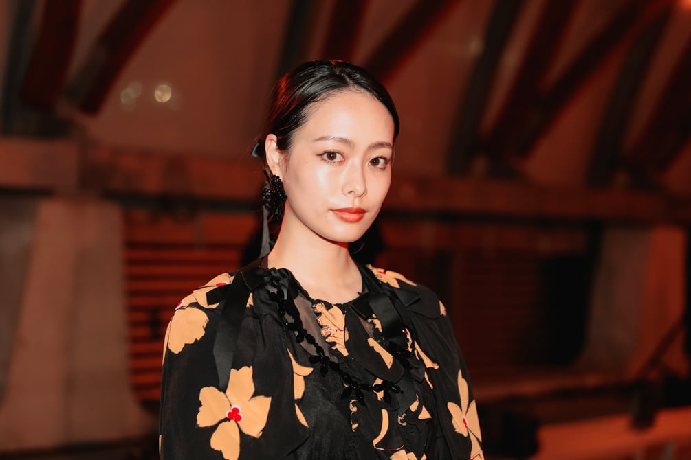 Street Style - 東京 - Rinaさん - 2023年09月06日撮影 - FASHIONSNAP