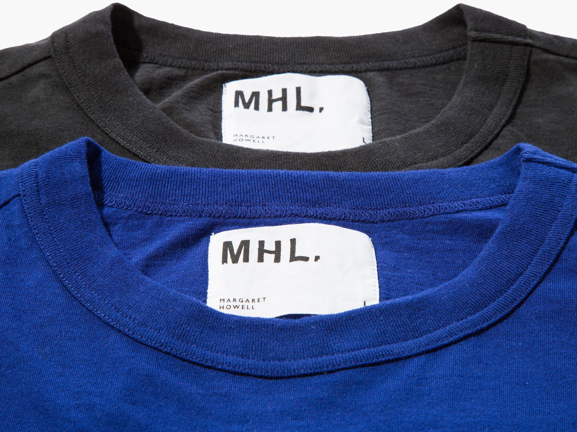 ビューティ＆ユースが「MHL.」別注アイテムを発売、インスタレーションも