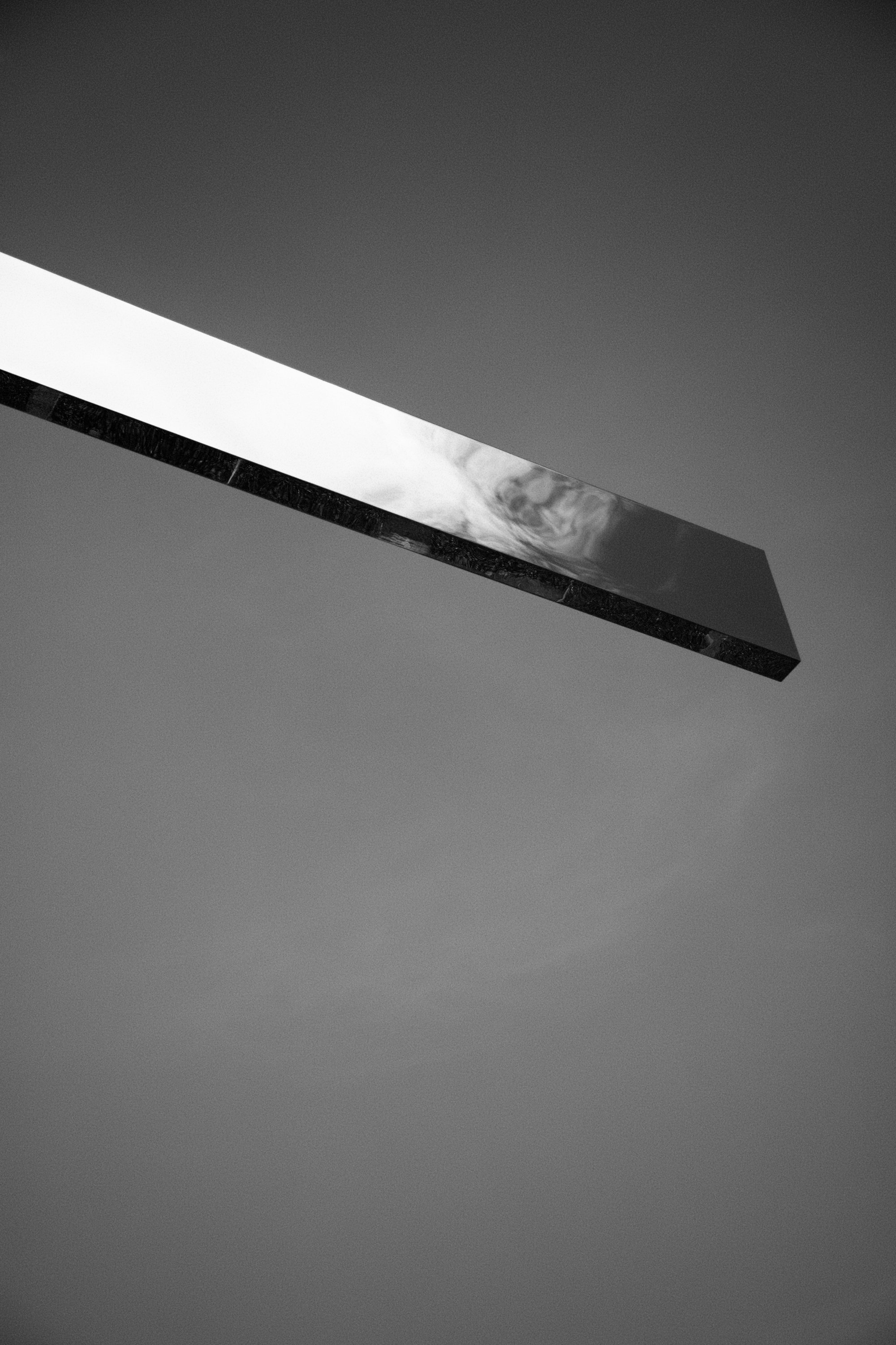 メンズブランド「スケアー」来季は各アイテム10着の限定生産に