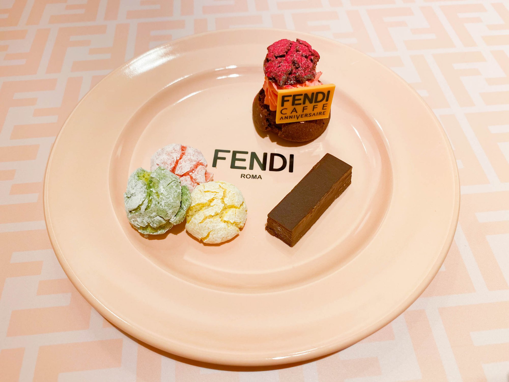 フェンディのカフェ「FENDI CAFFE」が初上陸 表参道に期間限定オープン