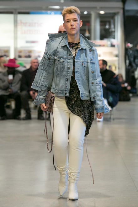 VETEMENTS 2017-18秋冬コレクション | パリ | 画像36枚 - FASHIONSNAP.COM