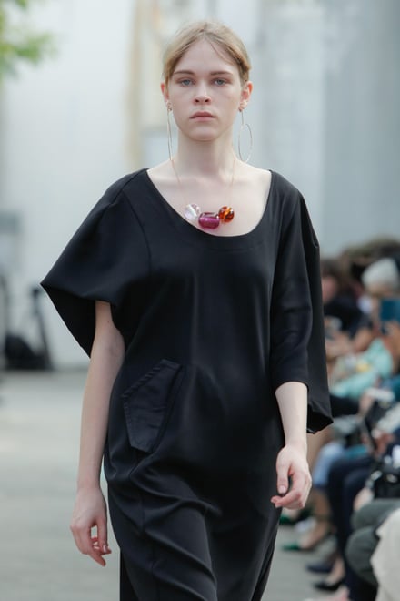 HIGA 2018年春夏コレクション | 東京 | 画像32枚 - FASHIONSNAP.COM