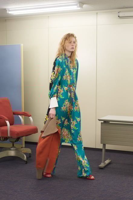 NAIFE™ 2018-19秋冬コレクション | 画像11枚 - FASHIONSNAP.COM