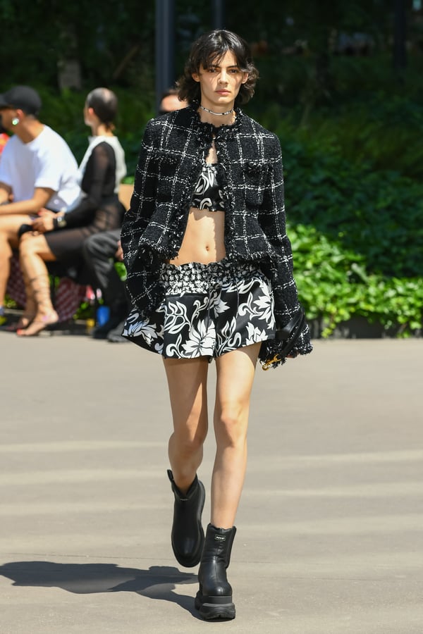 sacai Men's 2024 SS ＆ Women's 2024 Spring Collection | パリ | 画像139枚 ...