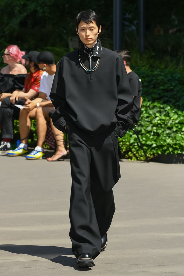 sacai Men's 2024 SS ＆ Women's 2024 Spring Collection | パリ | 画像139枚 ...