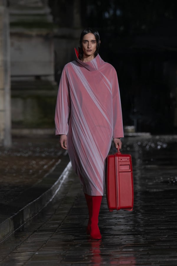 LÙCHEN 2024年秋冬コレクション | パリ | 画像26枚 - FASHIONSNAP