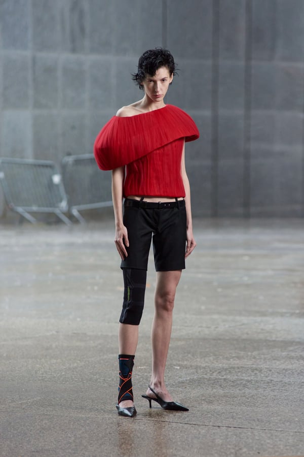 LÙCHEN 2025年春夏コレクション | 画像15枚 - FASHIONSNAP