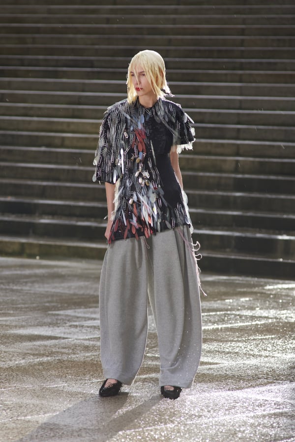 LÙCHEN 2025年春夏コレクション | 画像15枚 - FASHIONSNAP