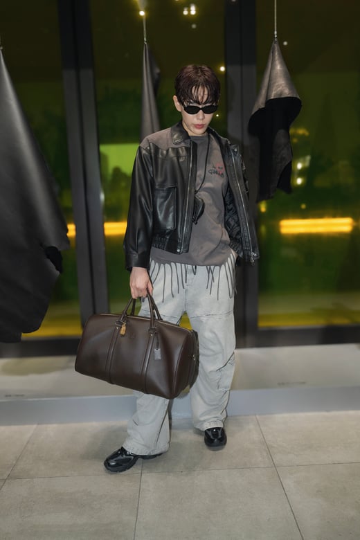 検索結果 - 「Asif Calie」の記事一覧 - FASHIONSNAP