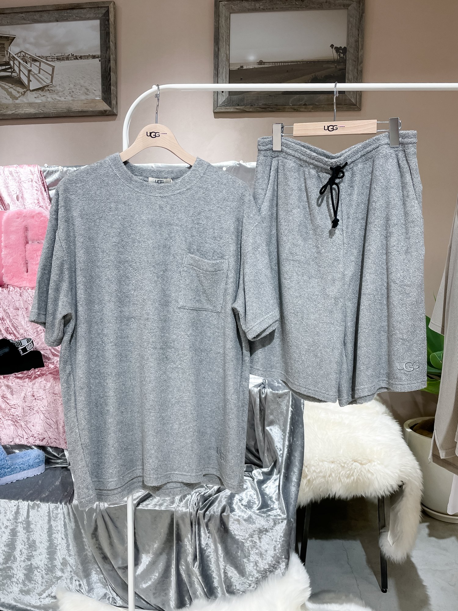 UGGが初のルームウェア発売、アイコンシューズのシープスキンから着想したデザインに