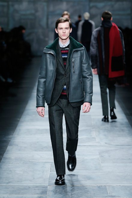 FENDI 2015-16秋冬コレクション | ミラノ | 画像44枚 - FASHIONSNAP.COM