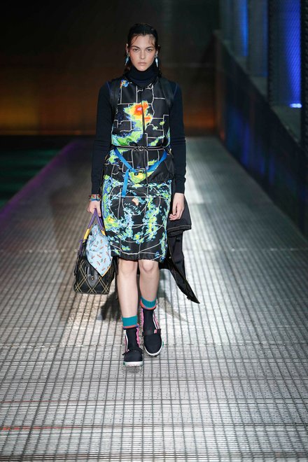 PRADA 2017 Spring Summer Collection -Men's-コレクション | ミラノ | 画像50枚 - FASHIONSNAP.COM