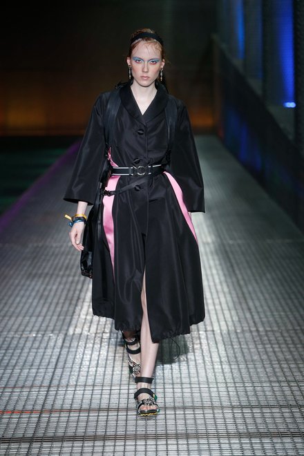 PRADA 2017 Spring Summer Collection -Men's-コレクション | ミラノ | 画像50枚 - FASHIONSNAP.COM